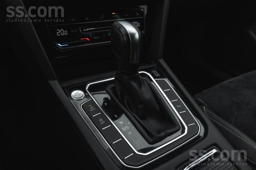Melns Volkswagen passat-variant 2020 Ventspils, ar dzinēja tilpumu 2.00 L un nobraukumu 205 tūkst. km par 21000 €, foto 31 vietnē AUTOMOTO.COM.LV