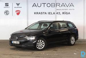 Melns Volkswagen passat-variant 2022 Rīga, ar dzinēja tilpumu 2.00 L un nobraukumu 44 tūkst. km par 21500 €, foto  vietnē AUTOMOTO.COM.LV