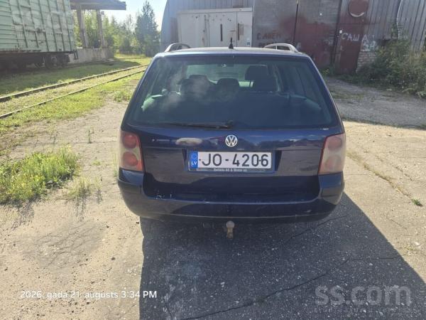 Zils Volkswagen passat-variant 2001 Daugavpils, ar dzinēja tilpumu 2.00 L un nobraukumu 212 tūkst. km par 1100 €, foto 9 vietnē AUTOMOTO.COM.LV