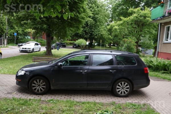 Zils Volkswagen passat-variant 2006 Rīga, ar dzinēja tilpumu 1.90 L un nobraukumu 0 tūkst. km par 500 €, foto 2 vietnē AUTOMOTO.COM.LV