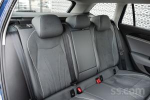 Zils Volkswagen passat-variant 2024 Rīga, ar dzinēja tilpumu 1.50 L un nobraukumu 67 tūkst. km par 29990 €, foto 32 vietnē AUTOMOTO.COM.LV