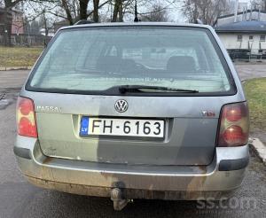 Pelēks Volkswagen passat-variant 2002 Rīga, ar dzinēja tilpumu 1.90 L un nobraukumu 373 tūkst. km par 1500 €, foto 4 vietnē AUTOMOTO.COM.LV