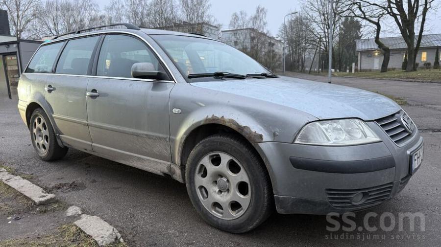 Pelēks Volkswagen passat-variant 2002 Rīga, ar dzinēja tilpumu 1.90 L un nobraukumu 373 tūkst. km par 1500 €, foto 7 vietnē AUTOMOTO.COM.LV