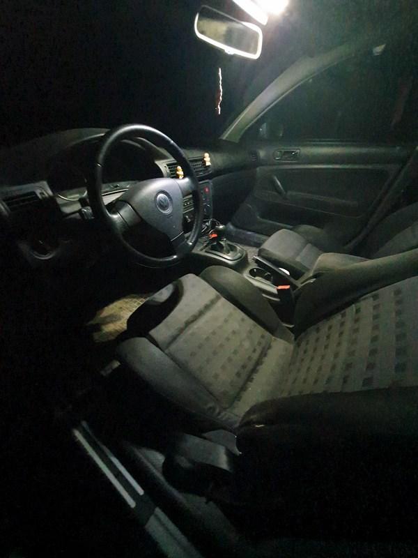 Grey Volkswagen passat-variant 2002 in Viljandi, with an engine capacity of 96.00 L and mileage of 0 thousand km for 1700 €, photo 10 on AUTOMOTO.COM.LV