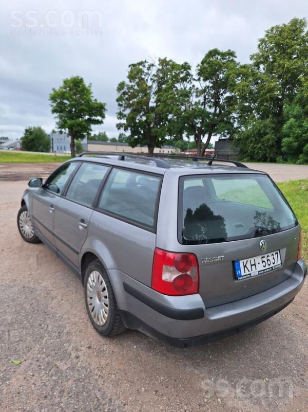 Grey Volkswagen passat-variant 2003 in Cesis, with an engine capacity of 1.90 L and mileage of 357 thousand km for 1200 €, photo 2 on AUTOMOTO.COM.LV