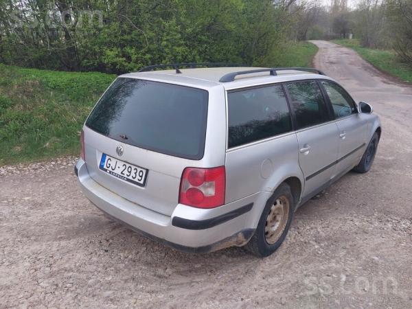 Pelēks Volkswagen passat-variant 2004 Alūksne, ar dzinēja tilpumu 1.90 L un nobraukumu 0 tūkst. km par 1250 €, foto 3 vietnē AUTOMOTO.COM.LV
