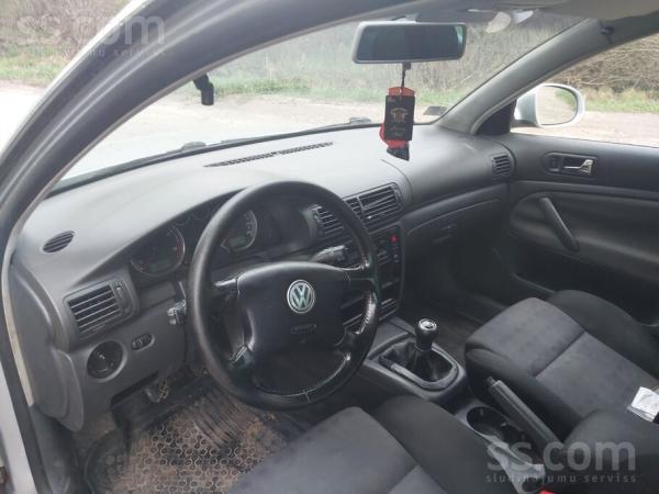 Pelēks Volkswagen passat-variant 2004 Alūksne, ar dzinēja tilpumu 1.90 L un nobraukumu 0 tūkst. km par 1250 €, foto 5 vietnē AUTOMOTO.COM.LV