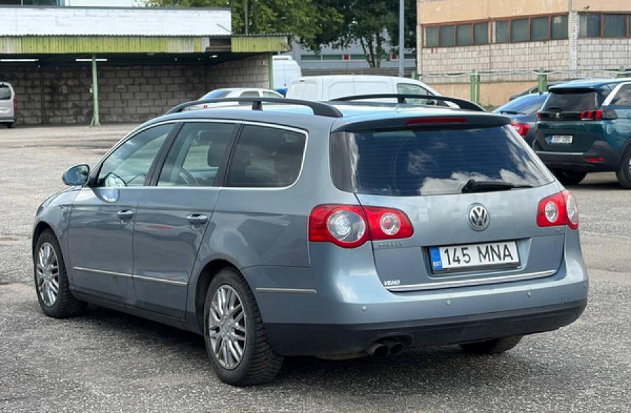 Grey Volkswagen passat-variant 2009 in Narva, with an engine capacity of 1.80 L and mileage of 252 thousand km for 1199 €, photo 5 on AUTOMOTO.COM.LV