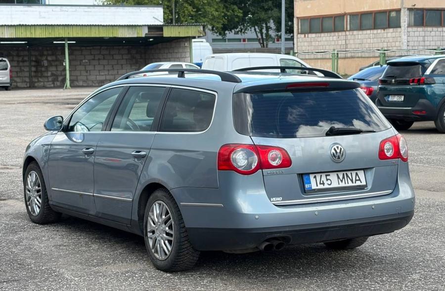 Grey Volkswagen passat-variant 2009 in Narva, with an engine capacity of 1.80 L and mileage of 252 thousand km for 1199 €, photo 13 on AUTOMOTO.COM.LV