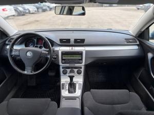 Grey Volkswagen passat-variant 2009 in Narva, with an engine capacity of 1.80 L and mileage of 252 thousand km for 1199 €, photo 15 on AUTOMOTO.COM.LV
