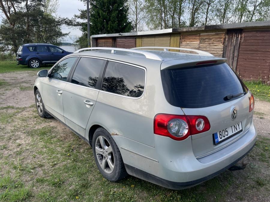 Pelēks Volkswagen passat-variant 2009 Veru, ar dzinēja tilpumu 0.00 L un nobraukumu 436 tūkst. km par 550 €, foto 8 vietnē AUTOMOTO.COM.LV