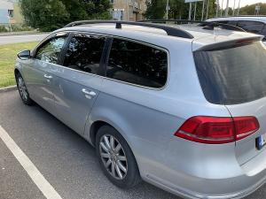 Pelēks Volkswagen passat-variant 2013 Kohtla-Jerve, ar dzinēja tilpumu 1.40 L un nobraukumu 306 tūkst. km par 4300 €, foto 3 vietnē AUTOMOTO.COM.LV