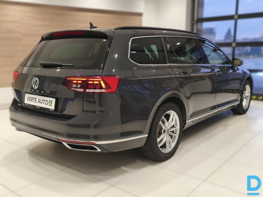 Pelēks Volkswagen passat-variant 2020 Rīga, ar dzinēja tilpumu 1.50 L un nobraukumu 145 tūkst. km par 16990 €, foto 4 vietnē AUTOMOTO.COM.LV