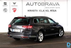 Grey Volkswagen passat-variant 2022 in Riga, with an engine capacity of 2.00 L and mileage of 181 thousand km for 18500 €, photo 2 on AUTOMOTO.COM.LV