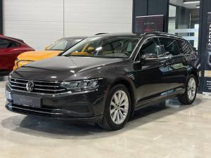 Volkswagen passat-variant 2023 Mārupe vietnē Pelēks Volkswagen passat-variant 2023 Mārupe, ar dzinēja tilpumu 1.50 L un nobraukumu 16 tūkst. km par 18990 €, foto 1 vietnē AUTOMOTO.COM.LV