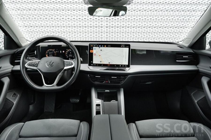 Pelēks Volkswagen passat-variant 2024 Rīga, ar dzinēja tilpumu 1.50 L un nobraukumu 60 tūkst. km par 29900 €, foto 7 vietnē AUTOMOTO.COM.LV