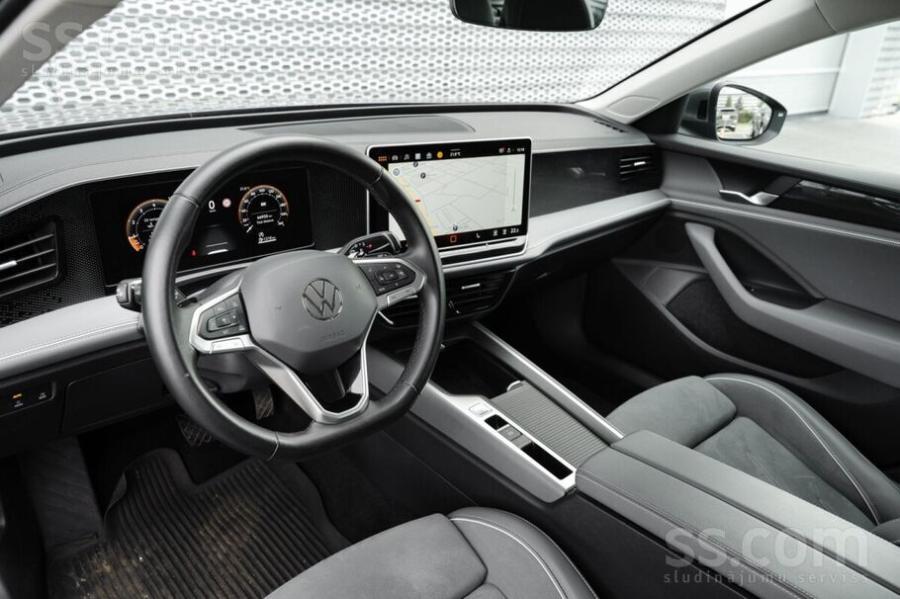 Pelēks Volkswagen passat-variant 2024 Rīga, ar dzinēja tilpumu 1.50 L un nobraukumu 60 tūkst. km par 29900 €, foto 10 vietnē AUTOMOTO.COM.LV
