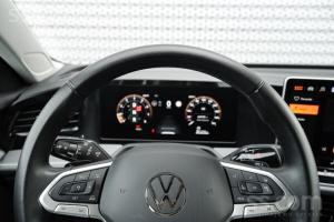 Pelēks Volkswagen passat-variant 2024 Rīga, ar dzinēja tilpumu 1.50 L un nobraukumu 60 tūkst. km par 29900 €, foto 19 vietnē AUTOMOTO.COM.LV