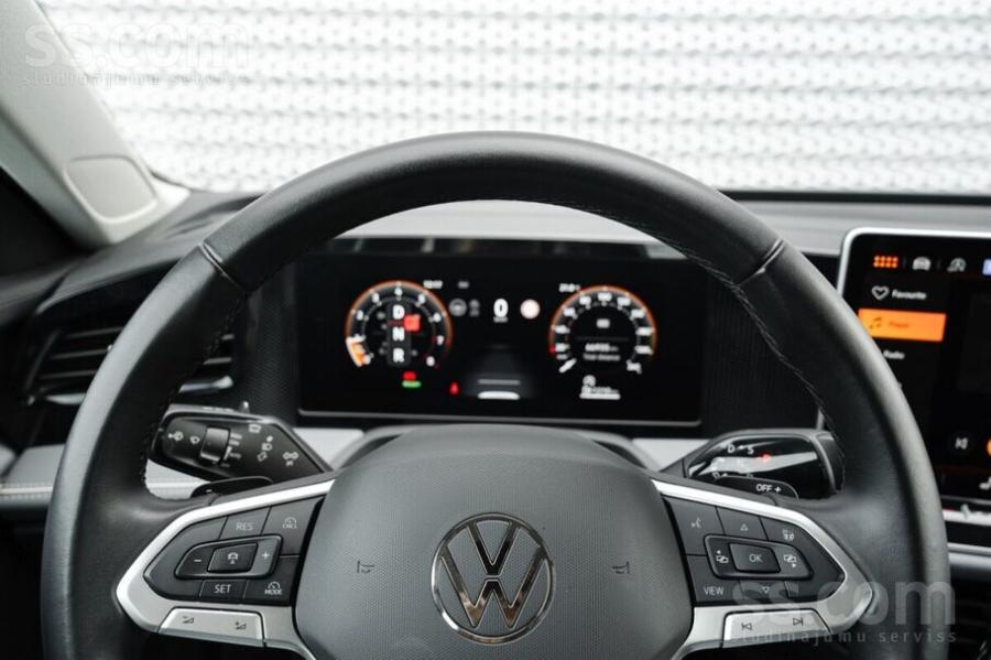 Pelēks Volkswagen passat-variant 2024 Rīga, ar dzinēja tilpumu 1.50 L un nobraukumu 60 tūkst. km par 29900 €, foto 19 vietnē AUTOMOTO.COM.LV