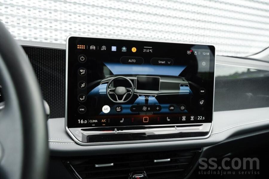 Pelēks Volkswagen passat-variant 2024 Rīga, ar dzinēja tilpumu 1.50 L un nobraukumu 60 tūkst. km par 29900 €, foto 27 vietnē AUTOMOTO.COM.LV