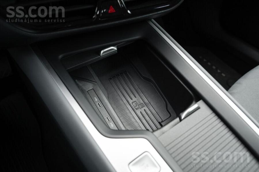 Pelēks Volkswagen passat-variant 2024 Rīga, ar dzinēja tilpumu 1.50 L un nobraukumu 60 tūkst. km par 29900 €, foto 28 vietnē AUTOMOTO.COM.LV