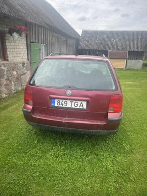 Sarkans Volkswagen passat-variant 1998 Repina, ar dzinēja tilpumu 1.80 L un nobraukumu 354 tūkst. km par 700 €, foto 6 vietnē AUTOMOTO.COM.LV