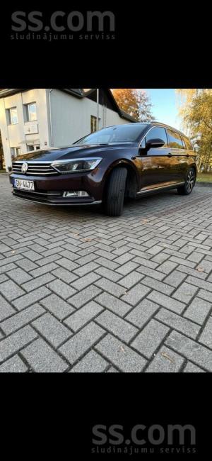 Red Volkswagen passat-variant 2015 in Jelgava, with an engine capacity of 2.00 L and mileage of 185 thousand km for 14600 €, photo 7 on AUTOMOTO.COM.LV