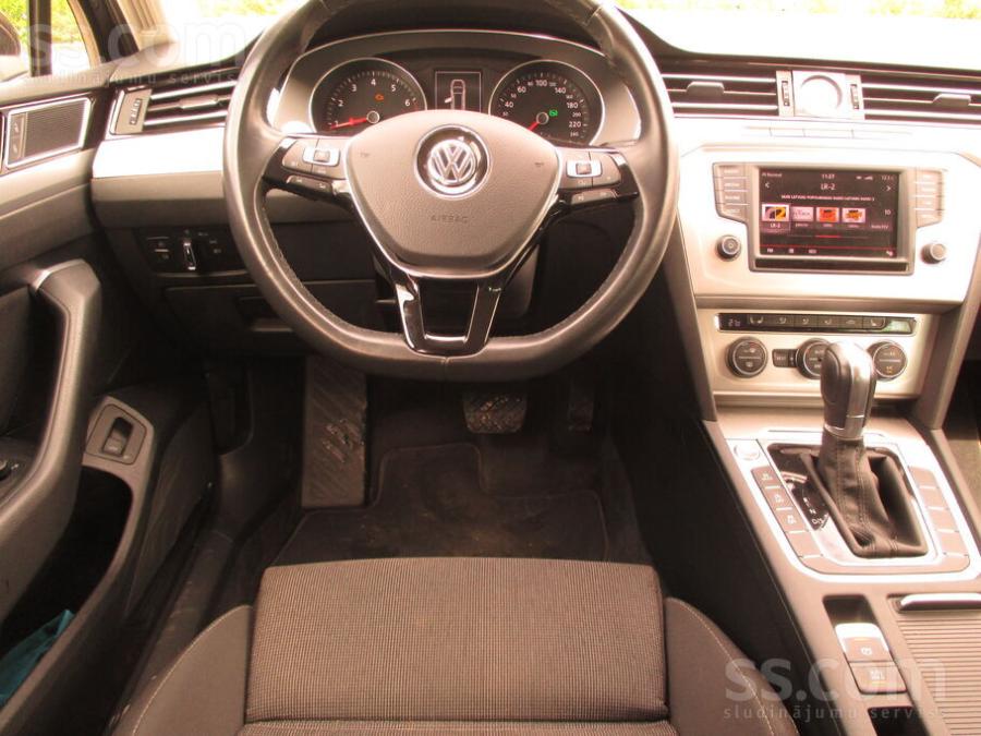 Red Volkswagen passat-variant 2015 in Jelgava, with an engine capacity of 2.00 L and mileage of 185 thousand km for 14600 €, photo 12 on AUTOMOTO.COM.LV