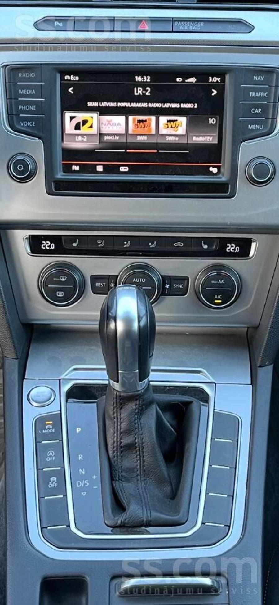 Sarkans Volkswagen passat-variant 2015 Jelgava, ar dzinēja tilpumu 2.00 L un nobraukumu 188 tūkst. km par 13500 €, foto 11 vietnē AUTOMOTO.COM.LV
