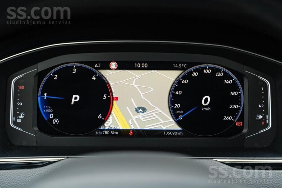 Volkswagen passat-variant 2022 in Riga, with an engine capacity of 2.00 L and mileage of 135 thousand km for 21800 €, photo 15 on AUTOMOTO.COM.LV