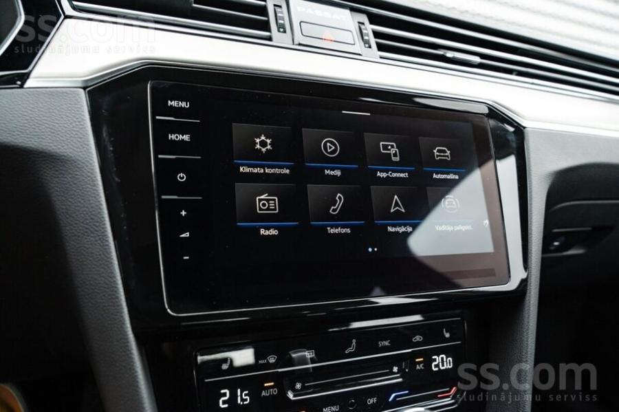 Volkswagen passat-variant 2022 in Riga, with an engine capacity of 2.00 L and mileage of 135 thousand km for 21800 €, photo 18 on AUTOMOTO.COM.LV