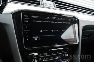Volkswagen passat-variant 2022 in Riga, with an engine capacity of 2.00 L and mileage of 135 thousand km for 21800 €, photo 19 on AUTOMOTO.COM.LV