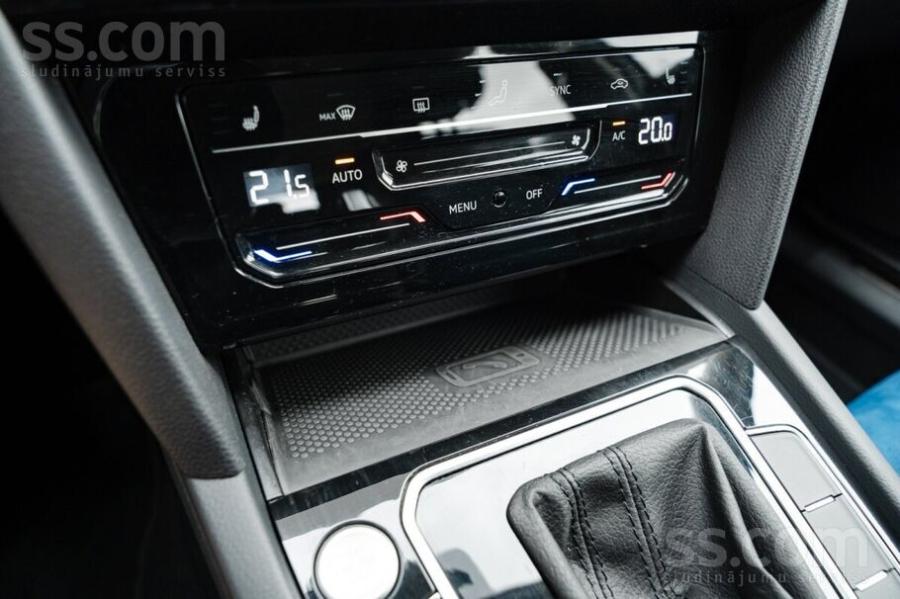 Volkswagen passat-variant 2022 in Riga, with an engine capacity of 2.00 L and mileage of 135 thousand km for 21800 €, photo 26 on AUTOMOTO.COM.LV
