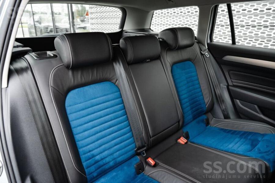 Volkswagen passat-variant 2022 in Riga, with an engine capacity of 2.00 L and mileage of 135 thousand km for 21800 €, photo 28 on AUTOMOTO.COM.LV
