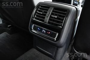 Volkswagen passat-variant 2022 in Riga, with an engine capacity of 2.00 L and mileage of 135 thousand km for 21800 €, photo 29 on AUTOMOTO.COM.LV