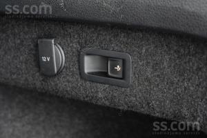 Volkswagen passat-variant 2022 in Riga, with an engine capacity of 2.00 L and mileage of 135 thousand km for 21800 €, photo 31 on AUTOMOTO.COM.LV