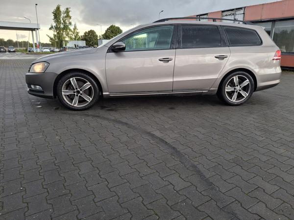 Volkswagen passat-variant 2011 Tallina, ar dzinēja tilpumu 0.00 L un nobraukumu 389 tūkst. km par 2500 €, foto 1 vietnē AUTOMOTO.COM.LV