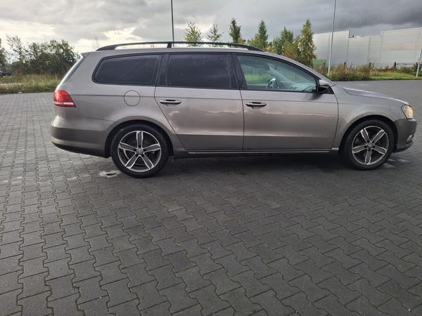 Volkswagen passat-variant 2011 Tallina, ar dzinēja tilpumu 0.00 L un nobraukumu 389 tūkst. km par 2500 €, foto 4 vietnē AUTOMOTO.COM.LV