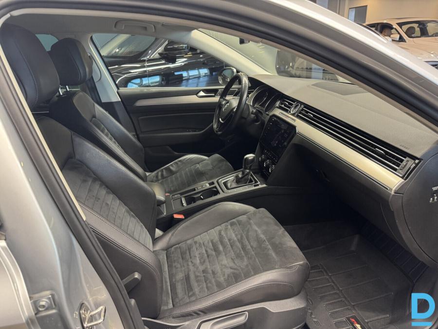 Volkswagen passat-variant 2018 in Marupe, with an engine capacity of 2.00 L and mileage of 136 thousand km for 15490 €, photo 5 on AUTOMOTO.COM.LV