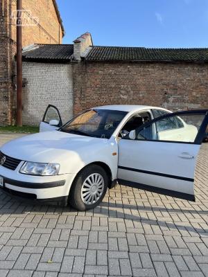 White Volkswagen Passat 1997 in Vilnius, with an engine capacity of 1.90 L and mileage of 533 thousand km for 650 €, photo 3 on AUTOMOTO.COM.LV