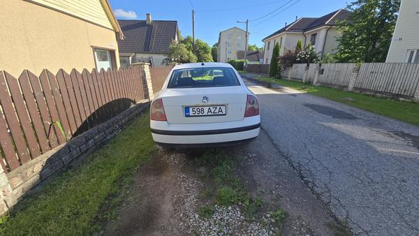 Balts Volkswagen Passat 2001 Jehvi, ar dzinēja tilpumu 1.90 L un nobraukumu 374 tūkst. km par 1100 €, foto 4 vietnē AUTOMOTO.COM.LV