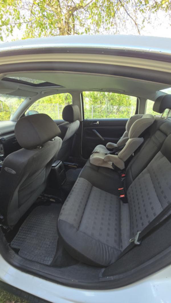 Balts Volkswagen Passat 2001 Jehvi, ar dzinēja tilpumu 1.90 L un nobraukumu 374 tūkst. km par 1100 €, foto 9 vietnē AUTOMOTO.COM.LV