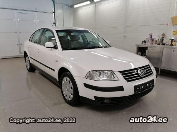 White Volkswagen Passat 2002 in Viljandi, with an engine capacity of 1.90 L and mileage of 254 thousand km for 2790 €, photo 1 on AUTOMOTO.COM.LV