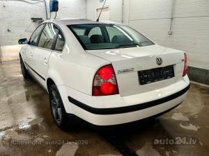 Balts Volkswagen Passat 2002 Viljandi, ar dzinēja tilpumu 1.90 L un nobraukumu 261 tūkst. km par 3490 €, foto 16 vietnē AUTOMOTO.COM.LV