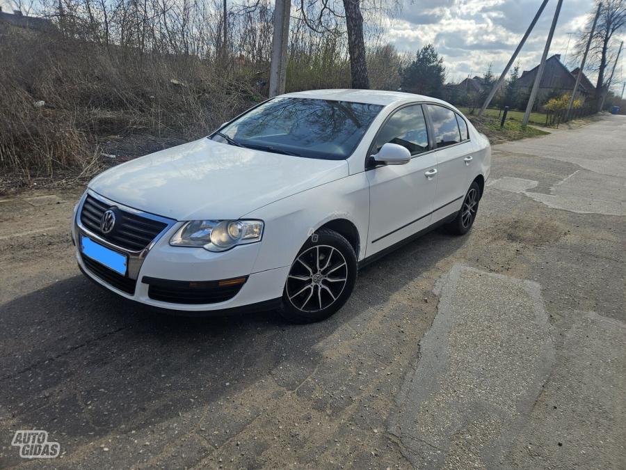 Balts Volkswagen Passat 2006 Vilkaviškis, ar dzinēja tilpumu 1.90 L un nobraukumu 3 tūkst. km par 699 €, foto 3 vietnē AUTOMOTO.COM.LV
