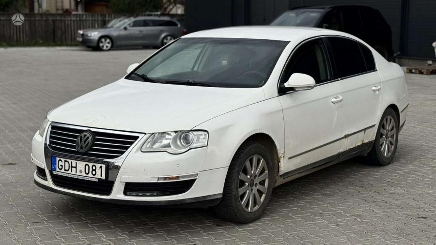 Balts Volkswagen Passat 2006 Radviliškis, ar dzinēja tilpumu 1.90 L un nobraukumu 345 tūkst. km par 995 €, foto 1 vietnē AUTOMOTO.COM.LV