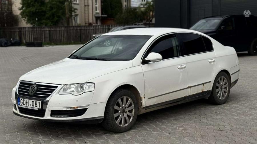 Balts Volkswagen Passat 2006 Radviliškis, ar dzinēja tilpumu 1.90 L un nobraukumu 345 tūkst. km par 995 €, foto 4 vietnē AUTOMOTO.COM.LV