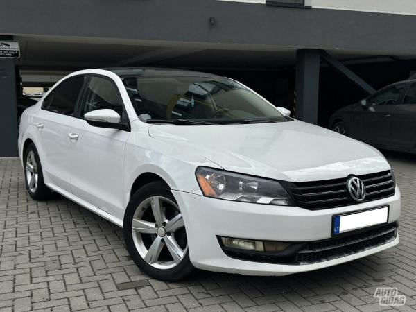 White Volkswagen Passat 2012 in Kaunas, with an engine capacity of 2.50 L and mileage of 290 thousand km for 2750 €, photo 2 on AUTOMOTO.COM.LV