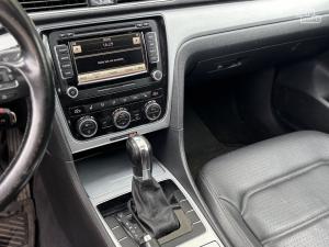 Balts Volkswagen Passat 2012 Kauņa, ar dzinēja tilpumu 2.50 L un nobraukumu 290 tūkst. km par 2750 €, foto 14 vietnē AUTOMOTO.COM.LV