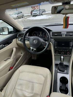 Balts Volkswagen Passat 2014 Viļņa, ar dzinēja tilpumu 1.97 L un nobraukumu 304 tūkst. km par 6900 €, foto 10 vietnē AUTOMOTO.COM.LV
